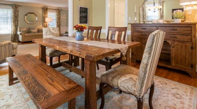 A Comprehensive Buying Guide to Dining Benches (add so much charm)