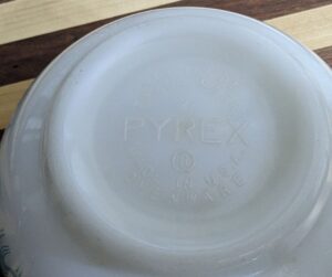 PYREX or pyrex: Explaining why the differences in your cookware